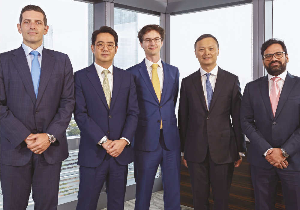 Asian markets find themselves in the calm before the storm